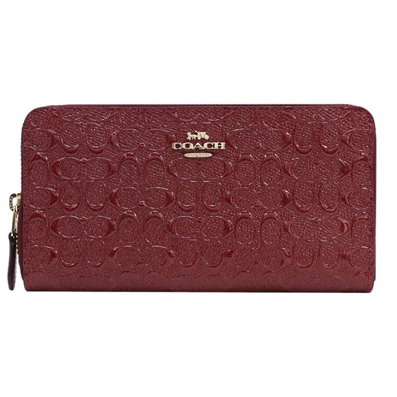 Coach | Bags | F5485 Accordion Zip Wallet In Signature Leather | Poshmark